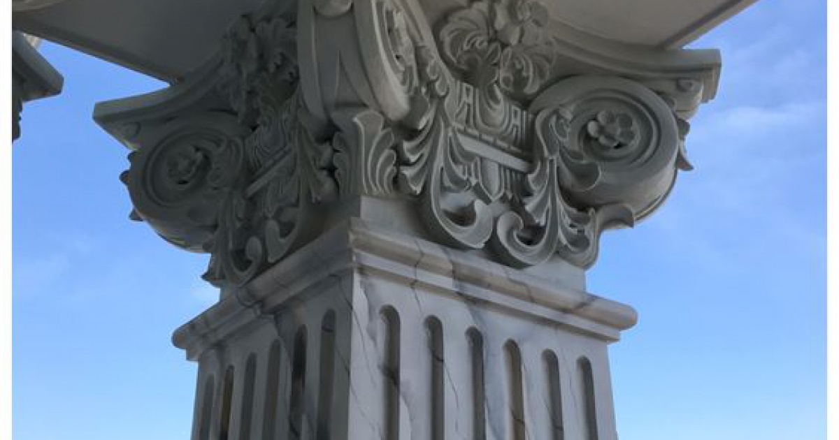 Đầu cột cổ điển